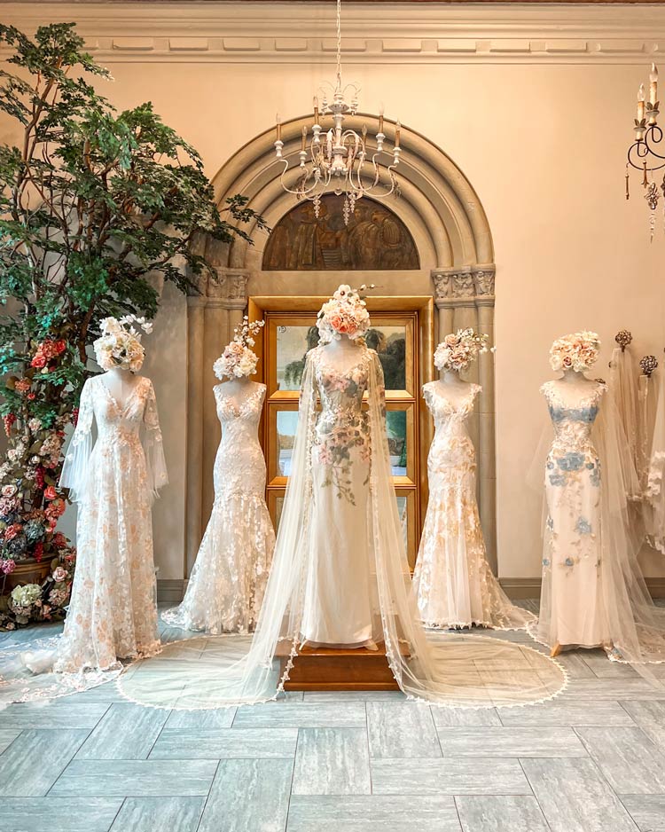 Discover Your Dream Virtual Wedding Dress: Book an Online Appointment ...